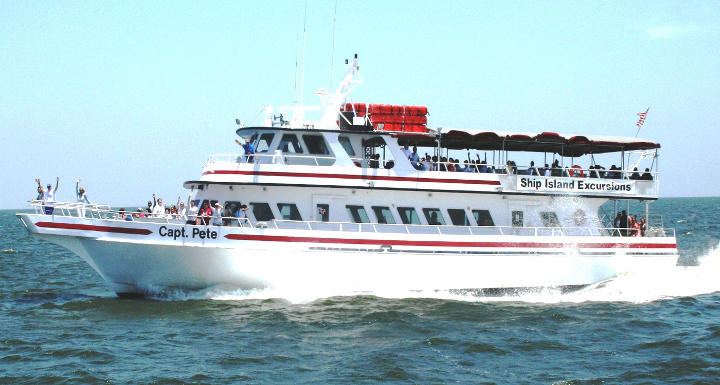 Ship Island Round Trip Ferry Services | Ship Island Excursions